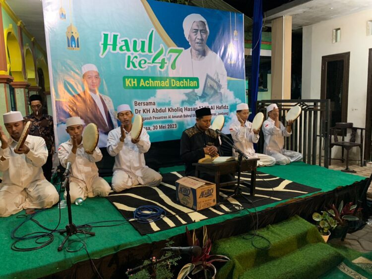 Mengenal KH Achmad Dachlan, Kiai Asal Sanan Kota Malang yang Hari ...
