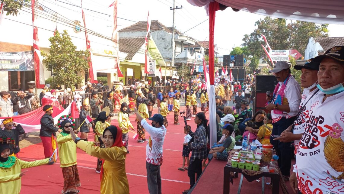 Digelar Hampir 24 Jam, Kalipare Ethnic National Carnival Berlangsung ...